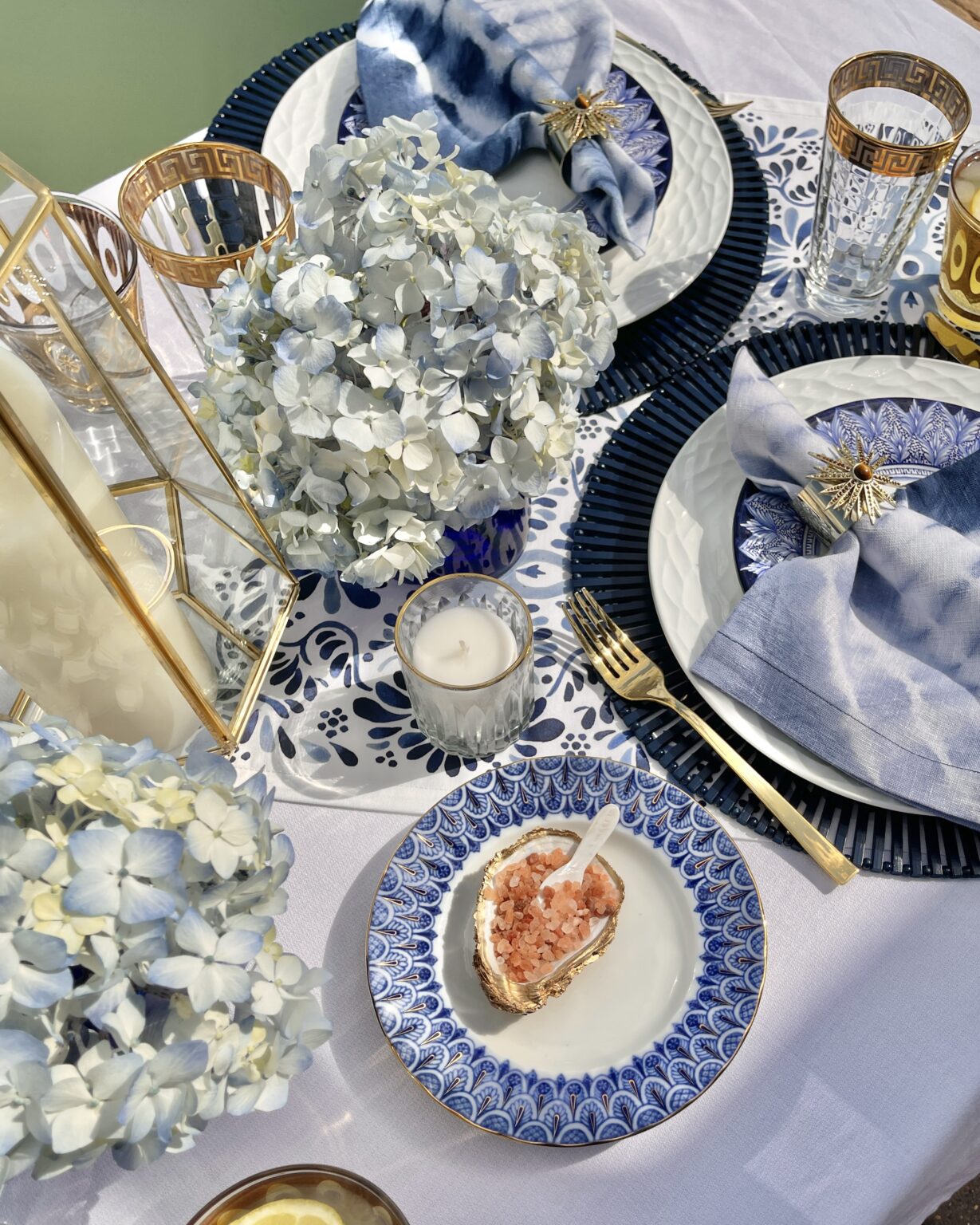 Mediterranean Inspired Tablescape | Ivory & Noire