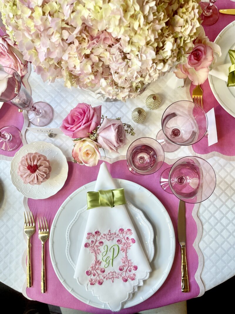 Pretty in Pink Tablescape Ideas for Your Next Pinky Party