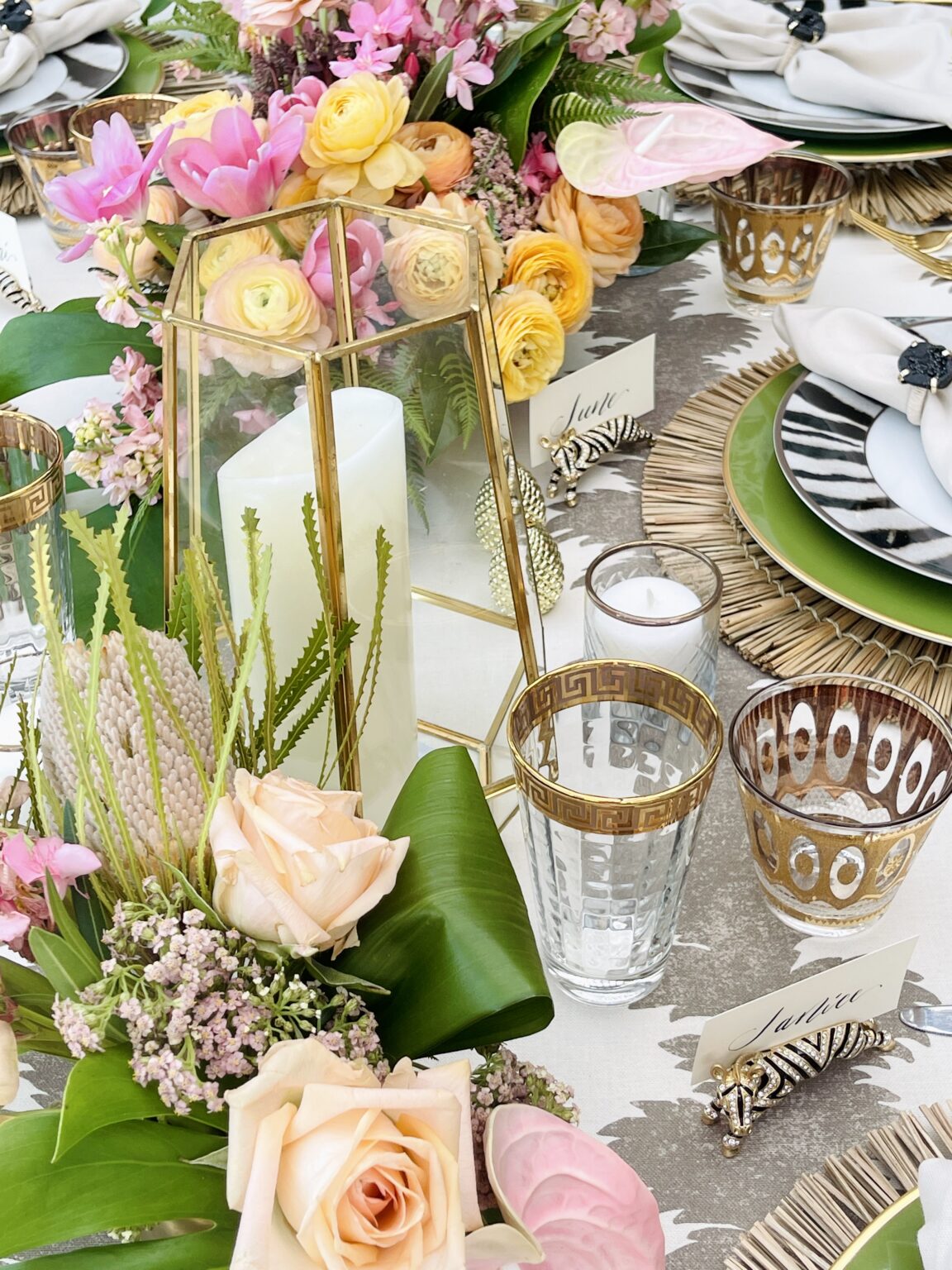Tropical Safari Tablescape Inspiration | Ivory & Noire
