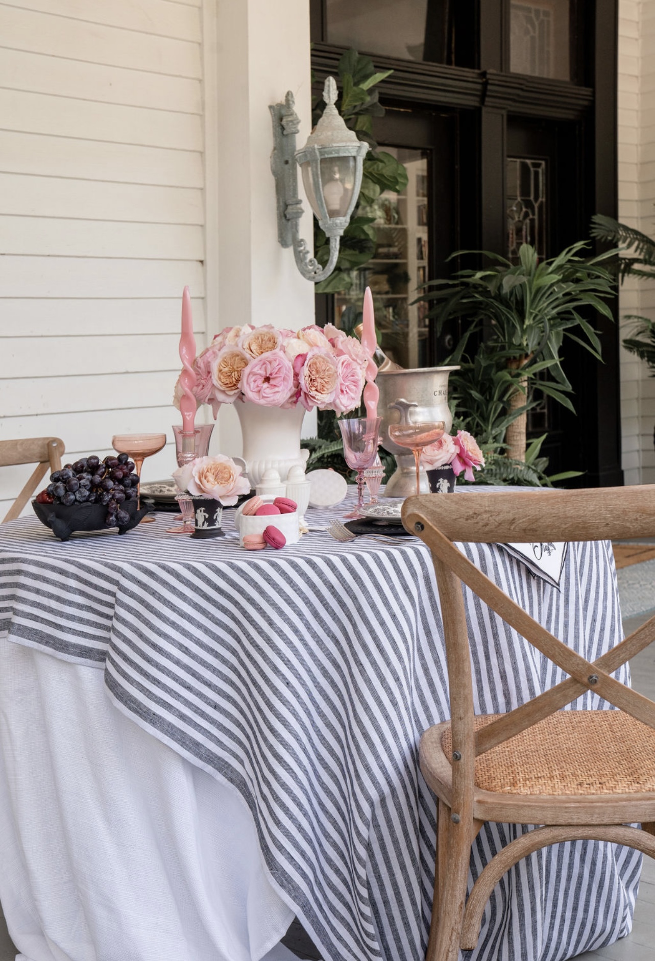 Beautiful Black and White Garden Party Tablescape