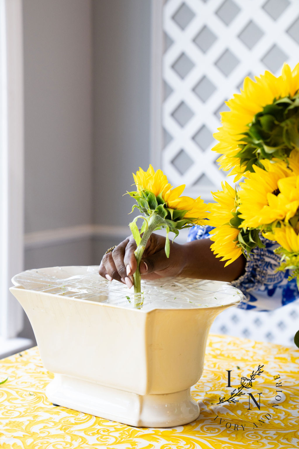 5 Easy Tips for Arranging Sunflowers That Will Last